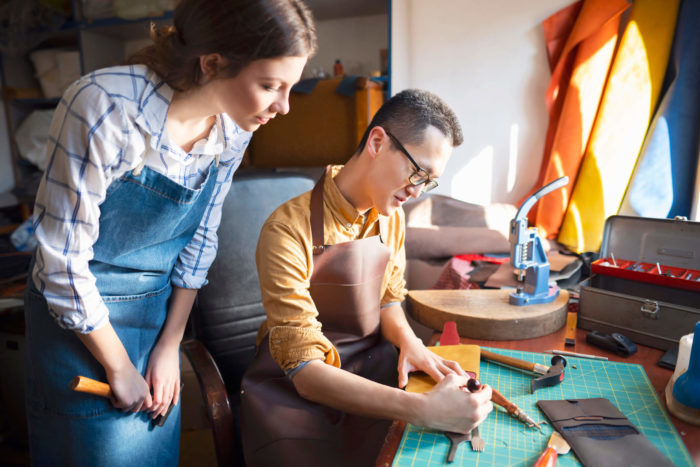 Japanese training 101: keep your eyes open with minarai - Japan ...